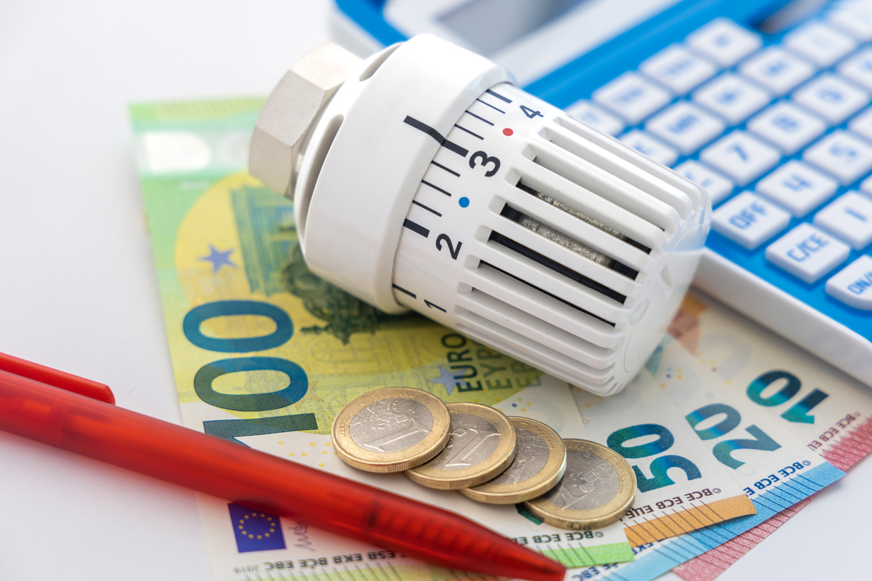 ARERA: prezzi luce e gas 2024 in Maggior Tutela - PMI.it
