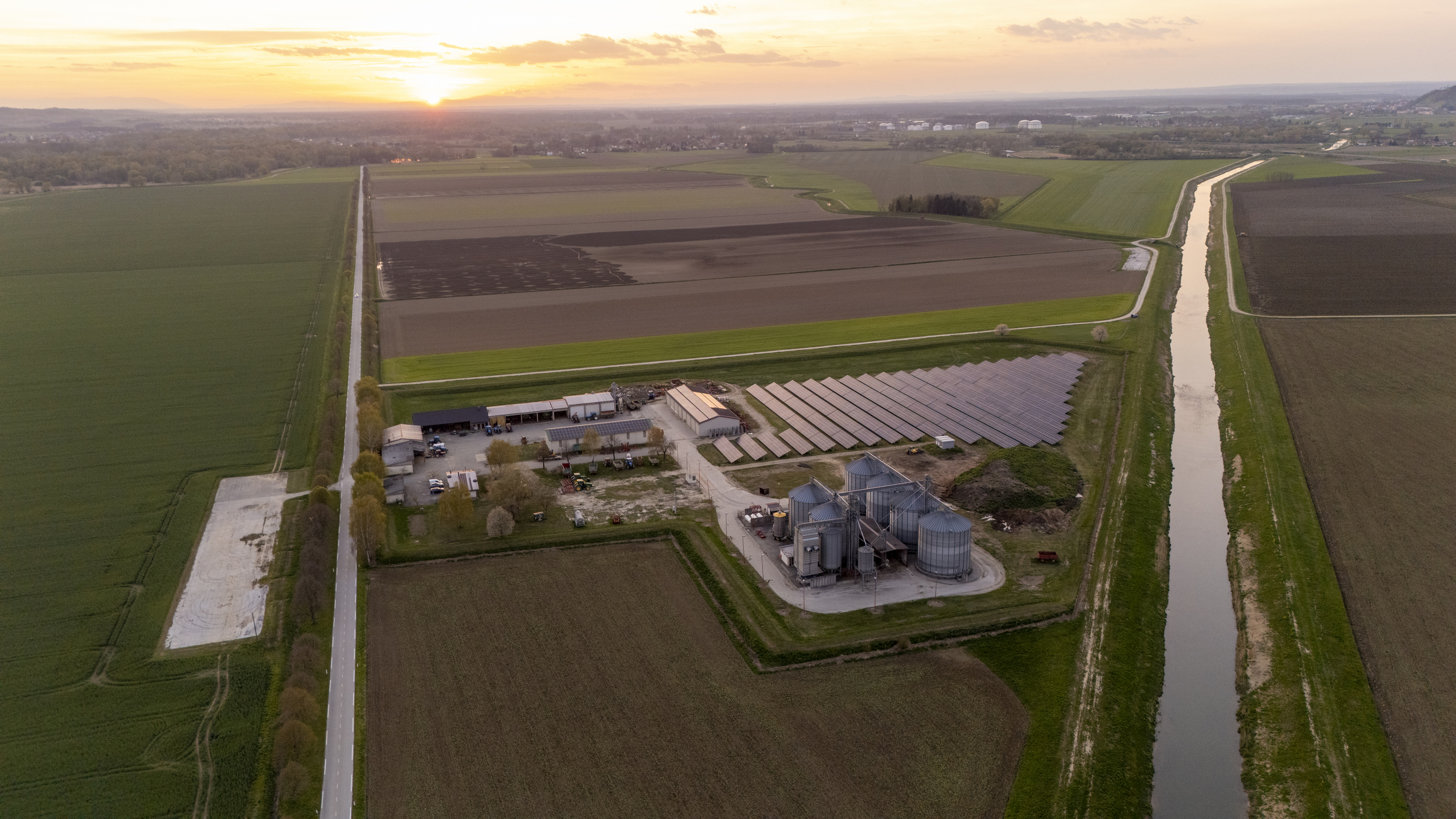 Agrivoltaico: costi in calo e posti di lavoro in aumento - PMI.it